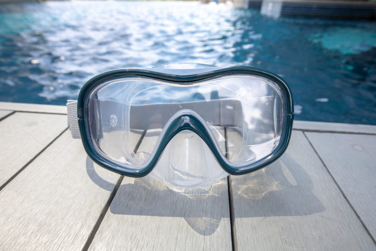 Discover the Best Swim Goggles with Nose Cover for Ultimate Comfort