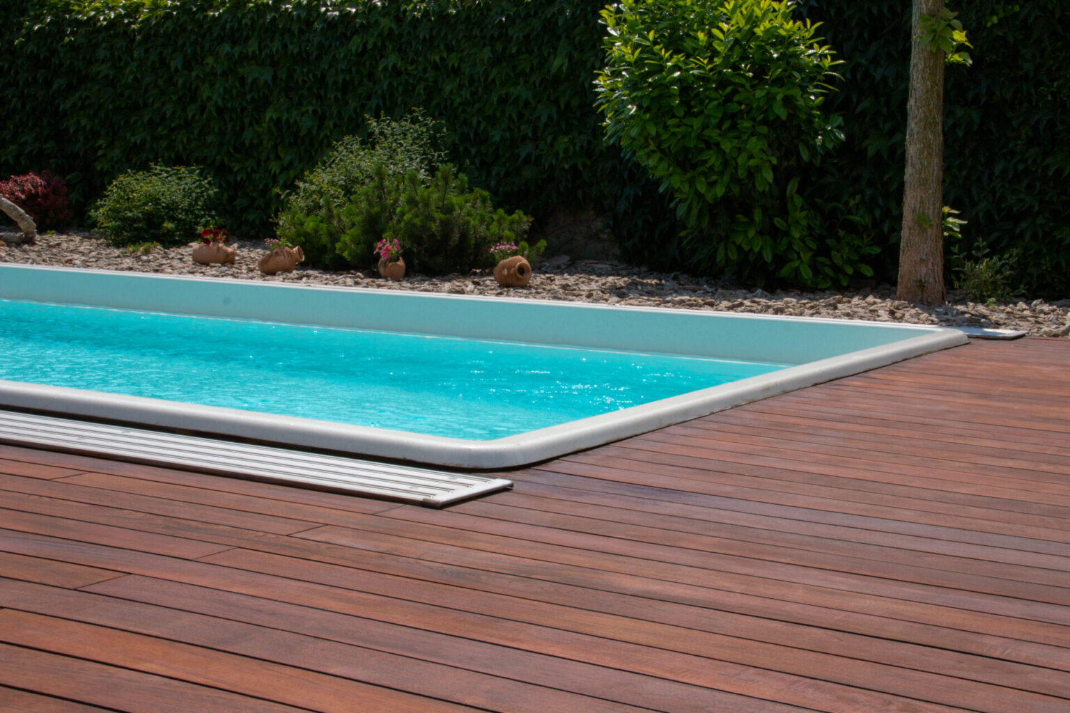 4 Top Pool Deck Coating Options to Transform Your Oasis - Swimmer Living