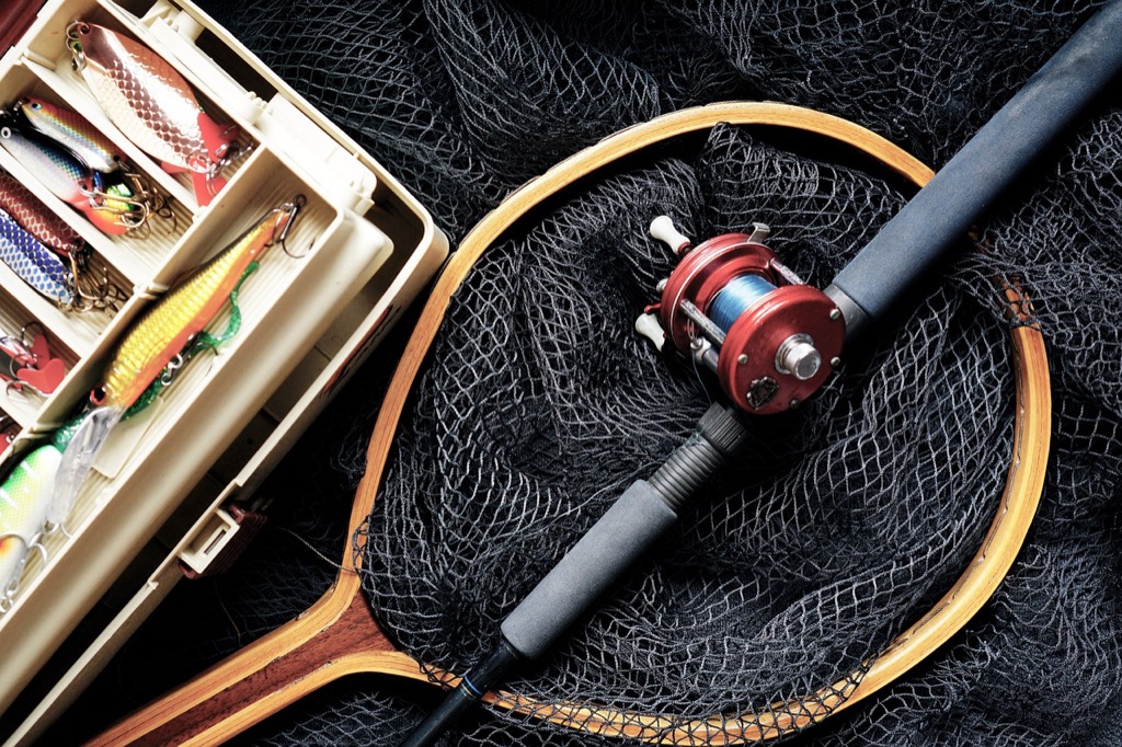 7 Best Fishing Gear Essentials for New Anglers That Pros Recommend ...